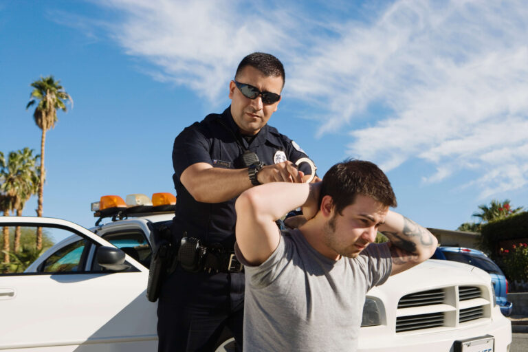 Reasonable Suspicion vs Probable Cause - RequestLegalHelp.com